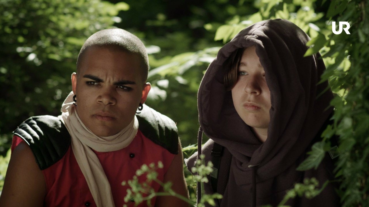 Max's movie: A new sword | UR Play