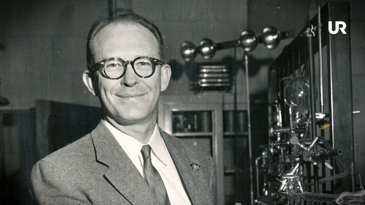 Vägen till Nobelpriset: Willard Libby | UR Play