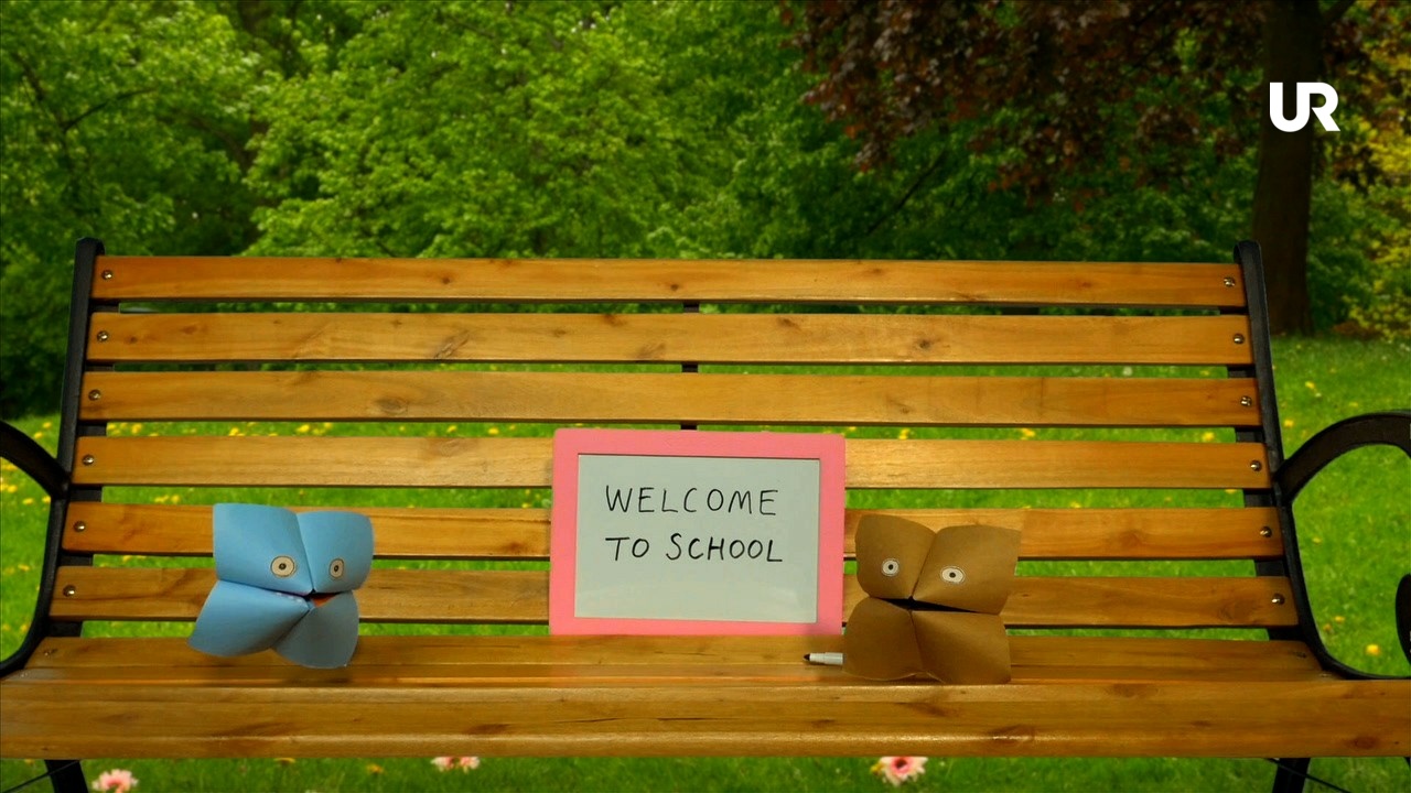 Pick a colour: School | UR Play