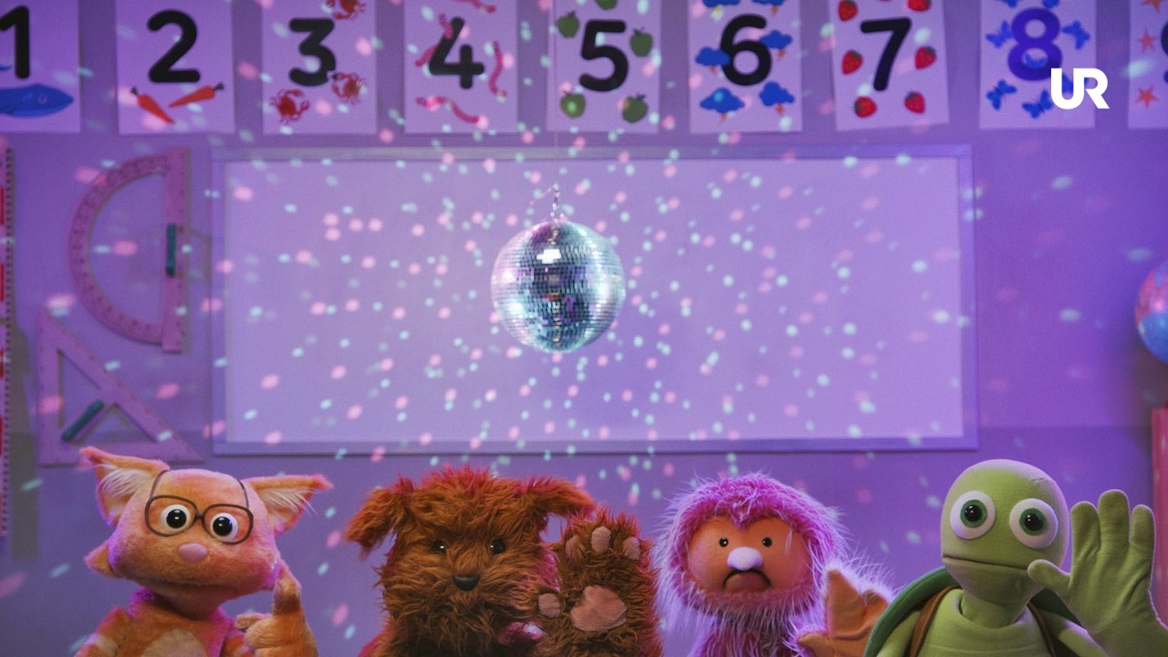 Djuren på Djuris börjar skolan - musikvideo: Stopp, sluta, nej | UR Play