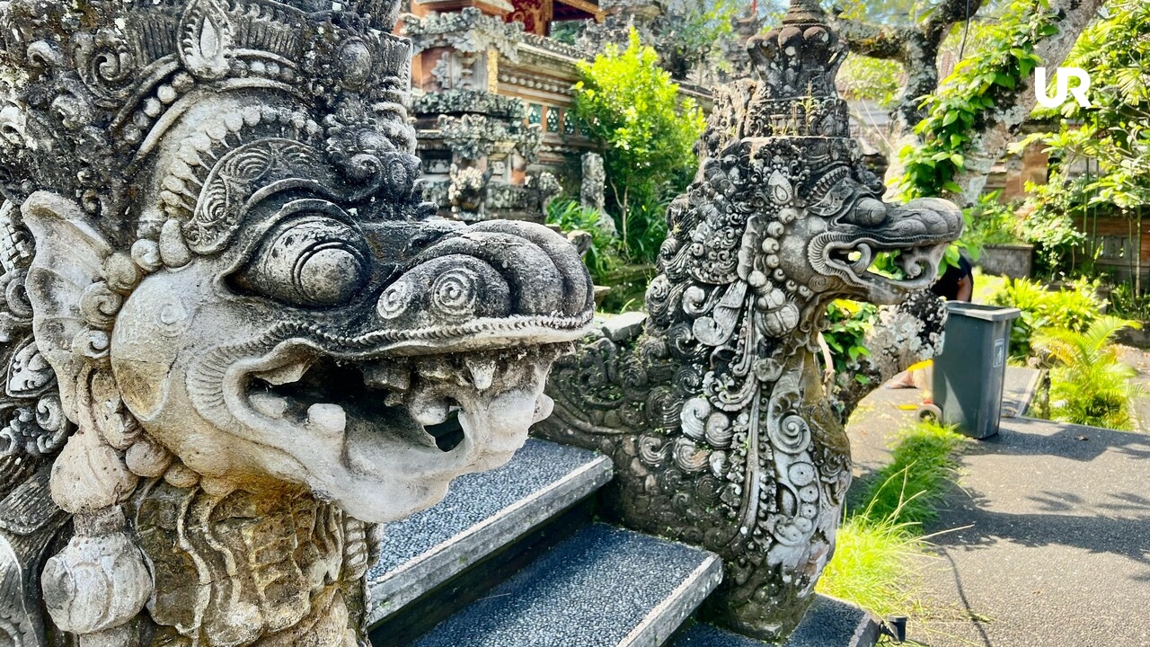 Kontrasternas Sydostasien: Bali - gudar och demoner | UR Play