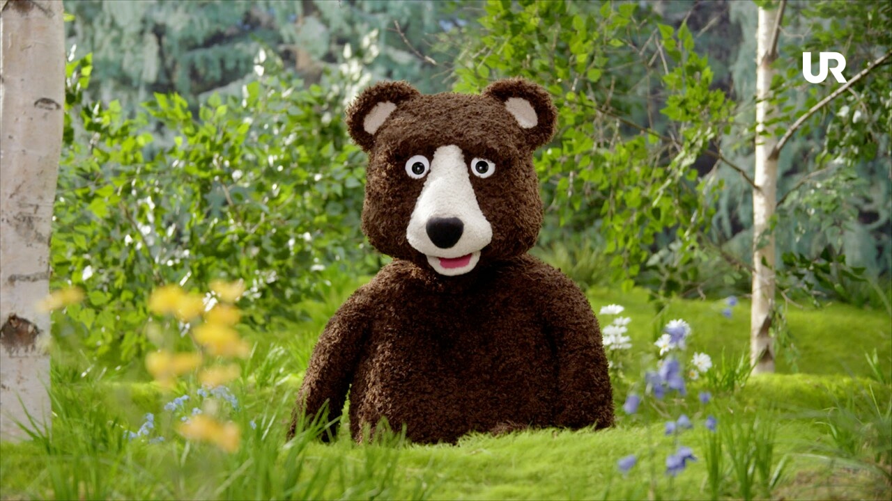 Djuren på Djuris i naturen - djurgåtor: Ett slingrande djur | UR Play