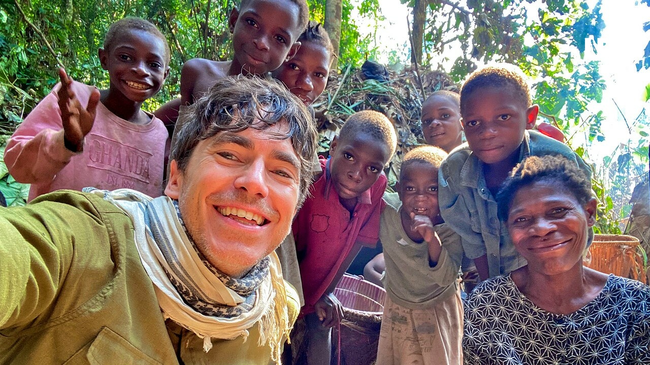 Vildmarken med Simon Reeve: Regnskog i Kongo | UR Play